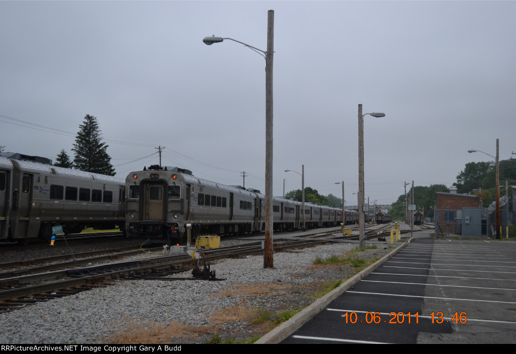 METRO NORTH CAB CAR 6703